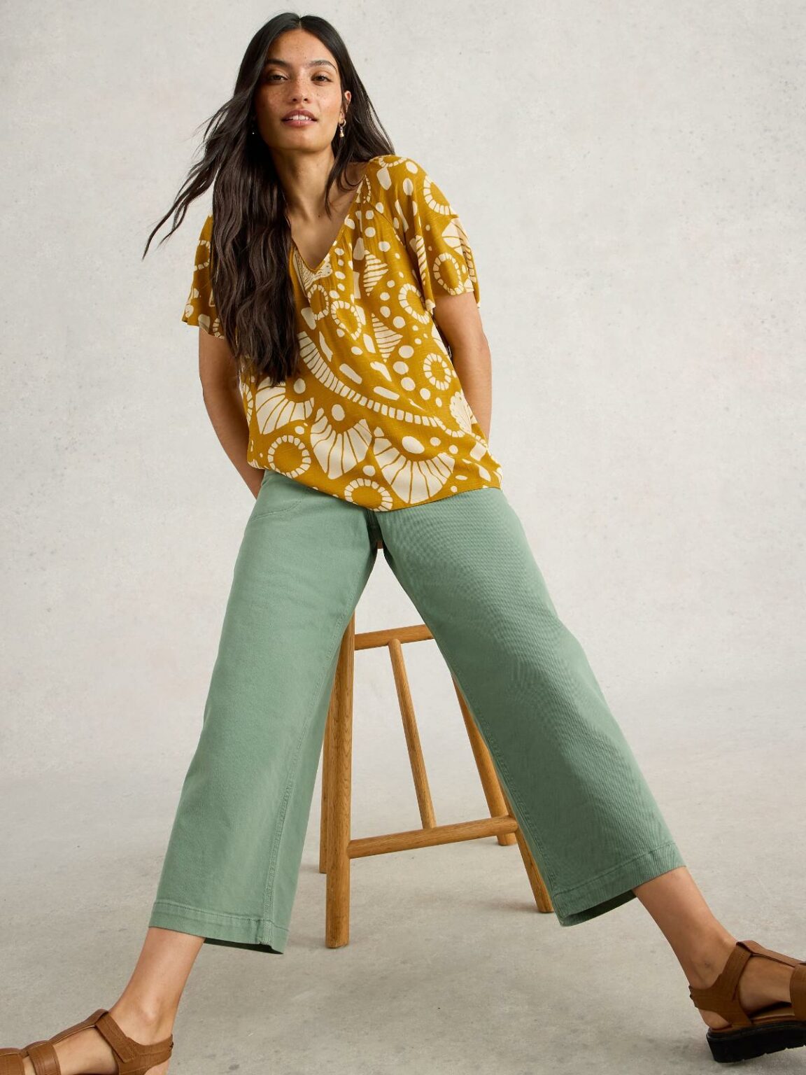 Top Adoette - Bella Green